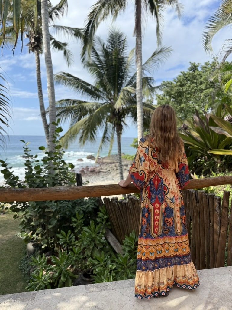 The Benefits of Being Vulnerable - HELÉNA KATE