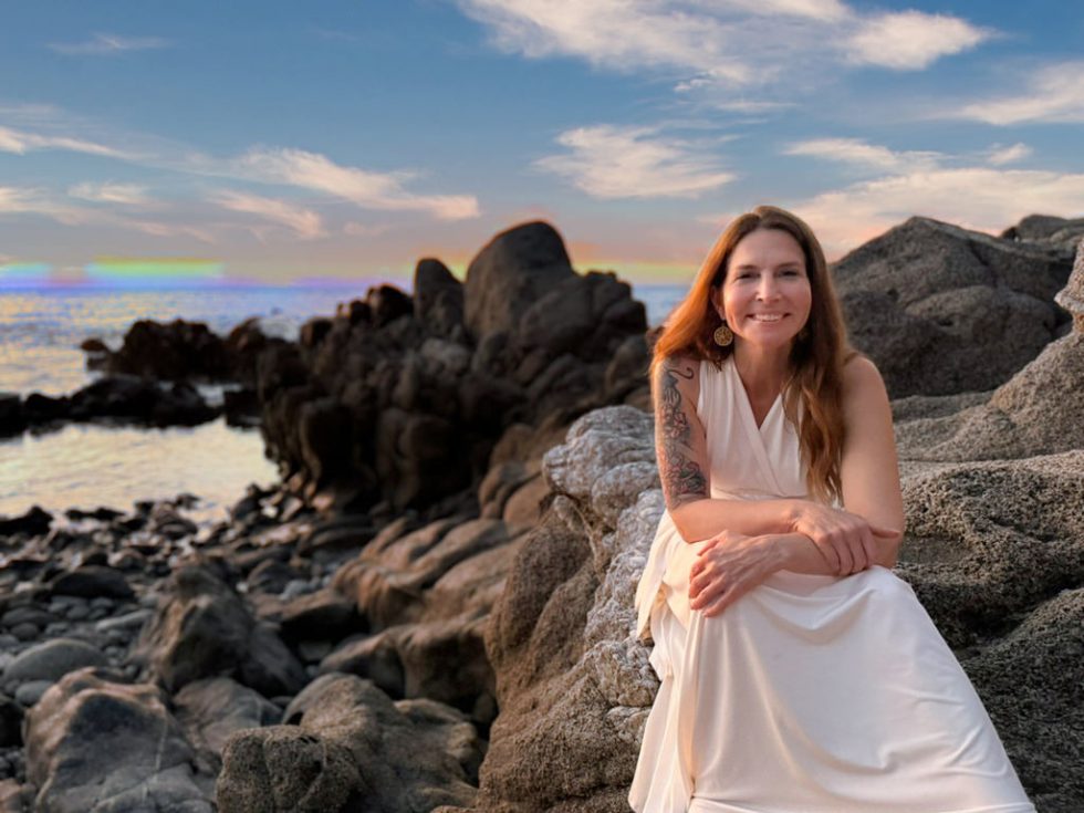 Elevate and Expand - HELÉNA KATE